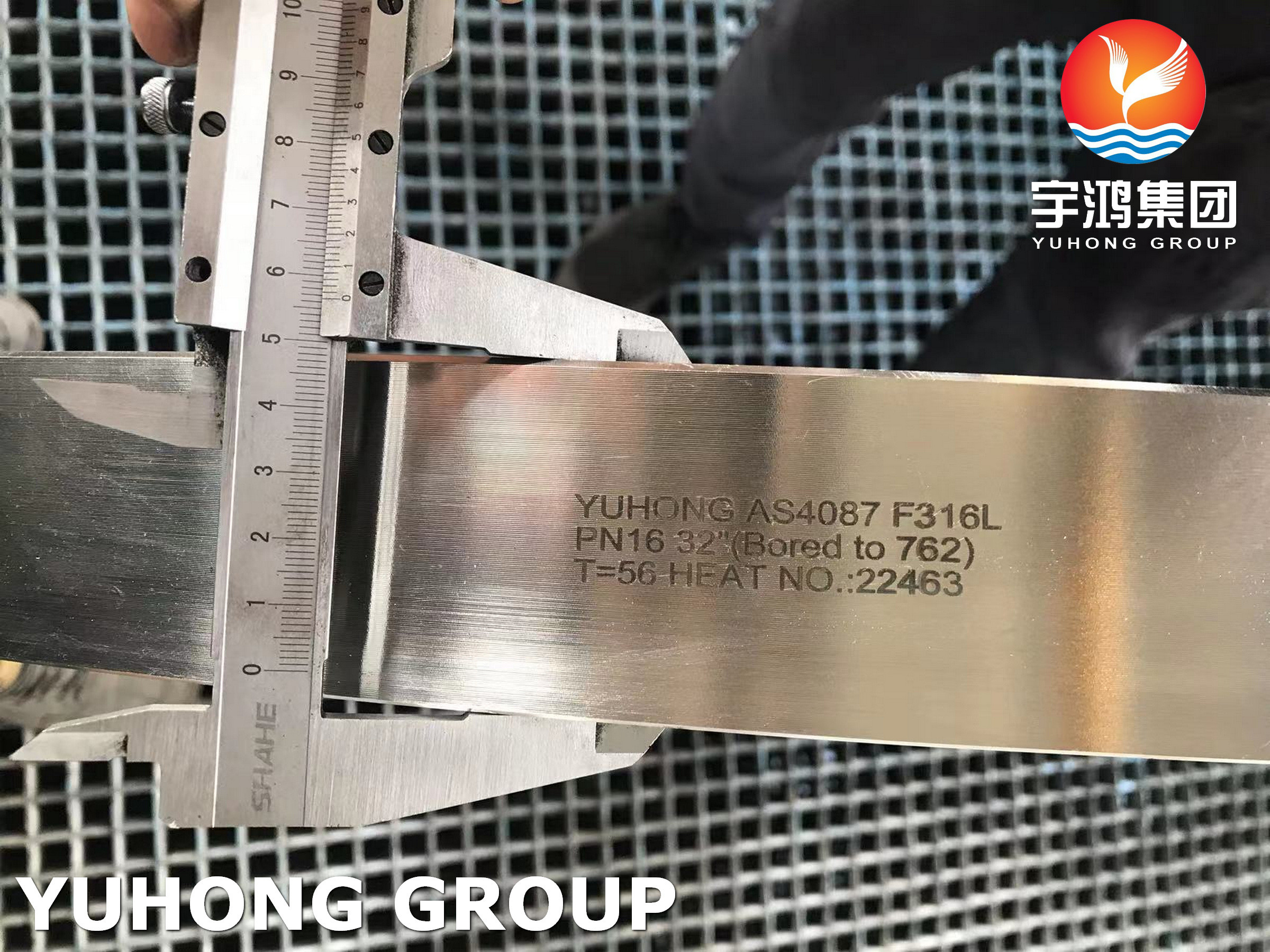 뚫린 AS4087 F316L 스테인레스 강 단조 플랜지 FF 32 " PN16 T56